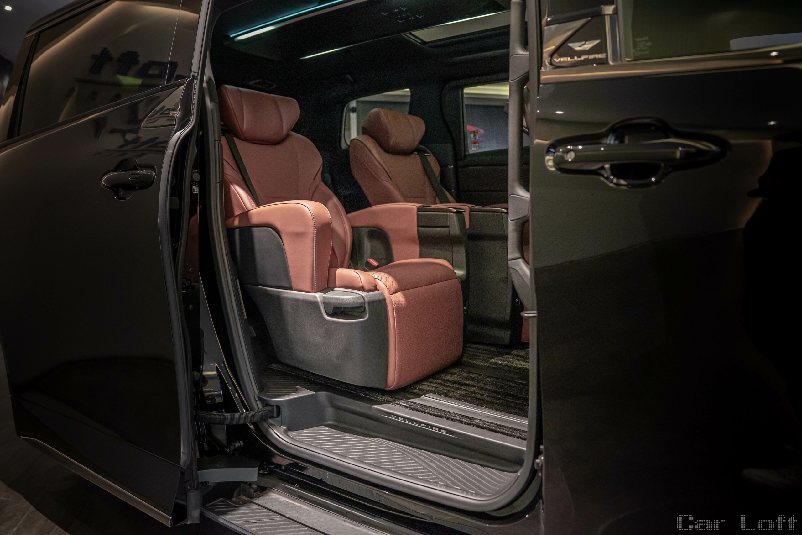 TOYOTA VELLFIRE 2.4 TURBO Z PREMIER - Car Loft Auto Import โชว์รูม ...